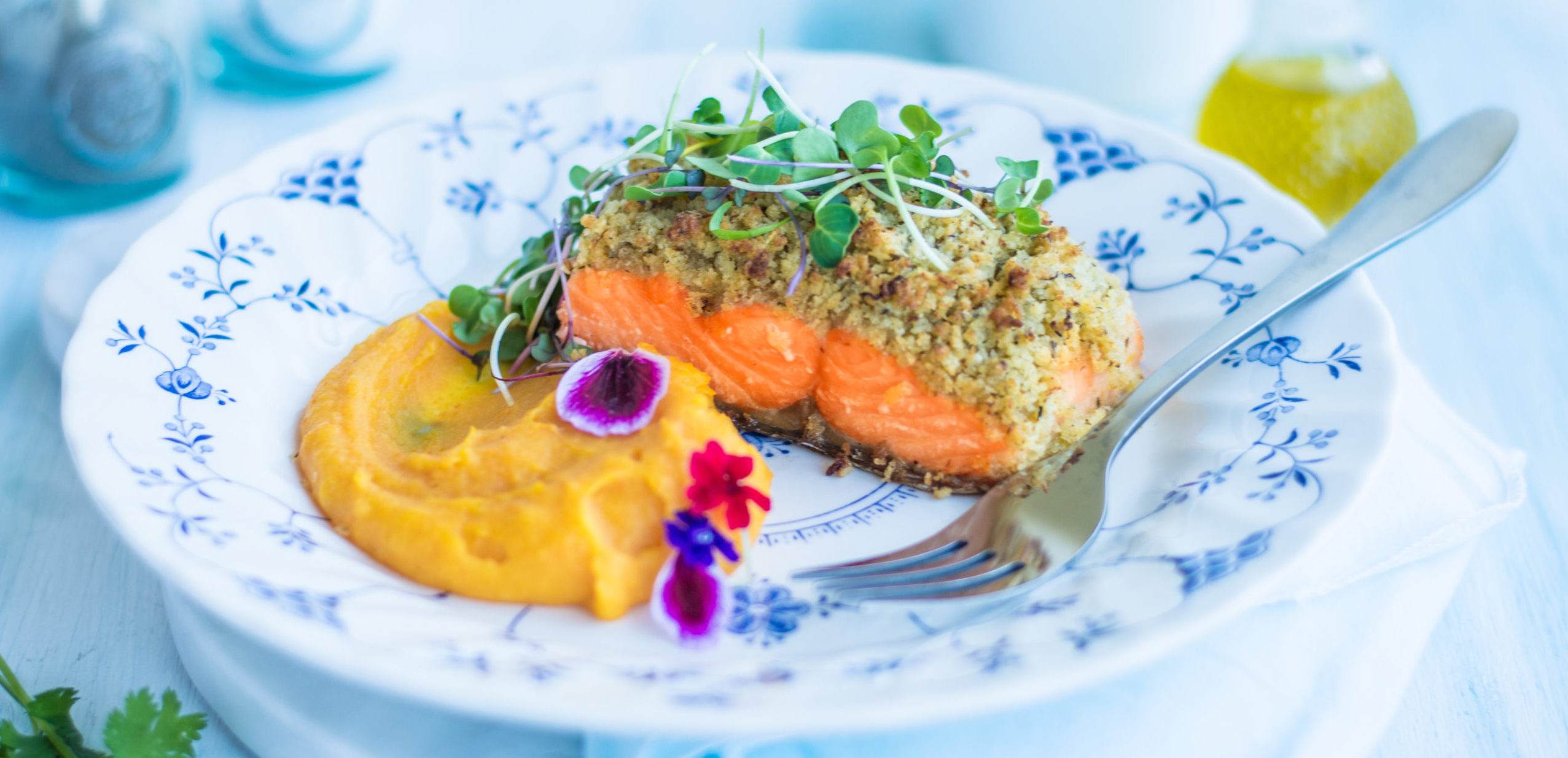 Citrus-Crusted Salmon and Sweet Potato Purée - Camanchaca Salmons